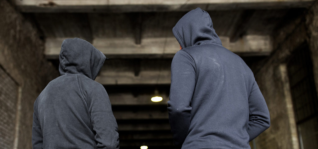 Complicité d’un crime : de quoi peut-on être accusé? | Éducaloi