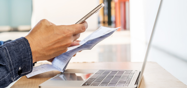 Cell Phone Contracts: Challenging Illegal Fees | Éducaloi
