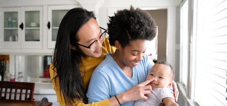 Concevoir un enfant avec l’aide d’une mère porteuse | Éducaloi